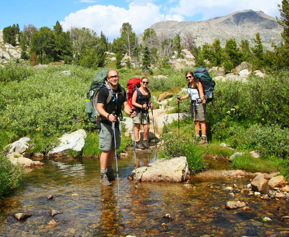 Trailtopia | Trail Snacks 101: What to Pack for Maximum Energy